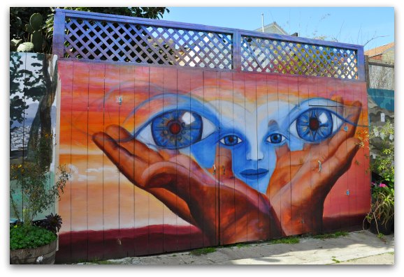 Mission District Murals in San Francisco
