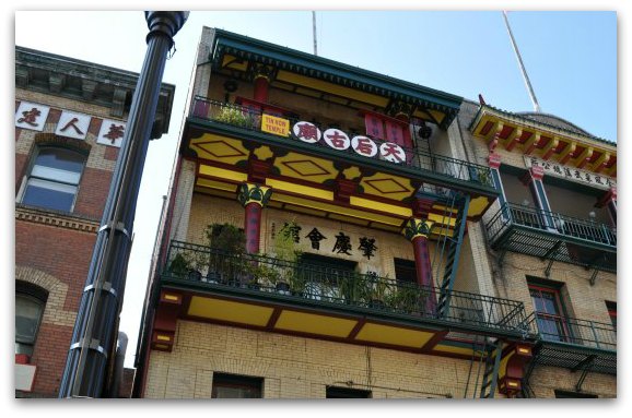 Chinese Temples in Chinatown SF: Tips to Visit A Temple in San Francisco